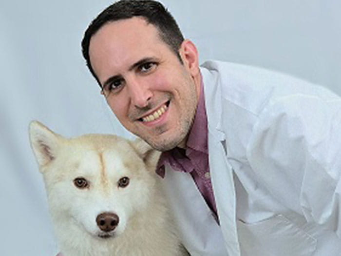 Dr. Victor Cantergiani | VCA Triangle Tower Animal Hospital